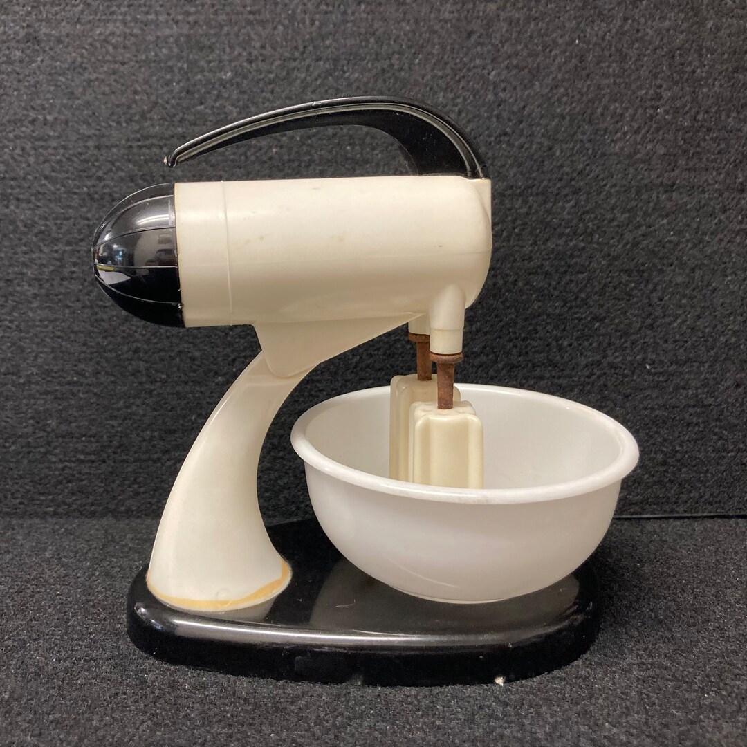 Vintage Miniature Mixer Salt & Pepper W/detachable Bowl for Sugar - Etsy