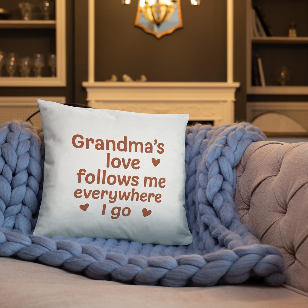 Loving Grandma Pillow. Luxury Machine-washable Throw Pillow With Insert ...