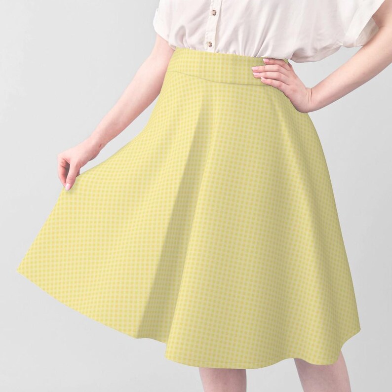 Carina Doll Coordinate Bundle – Small‑scale Seamless Repeat for Sewing ...