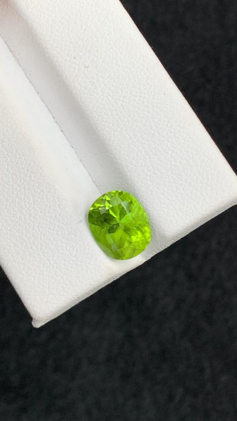 Beautiful Natural Apple Green Peridot 2.95 Cts Untreated Loose Gem ...