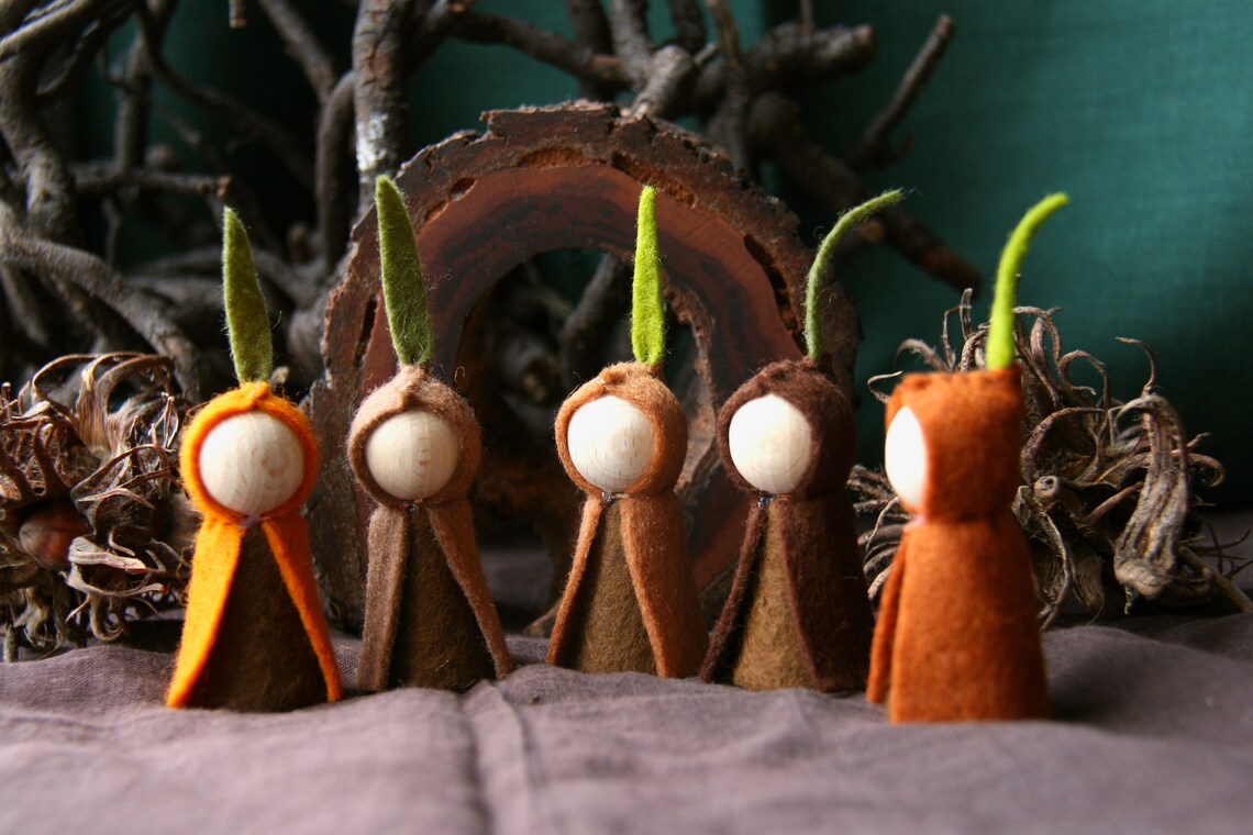 Root Children Waldorf Inspired Natural Table Peg Doll - Etsy