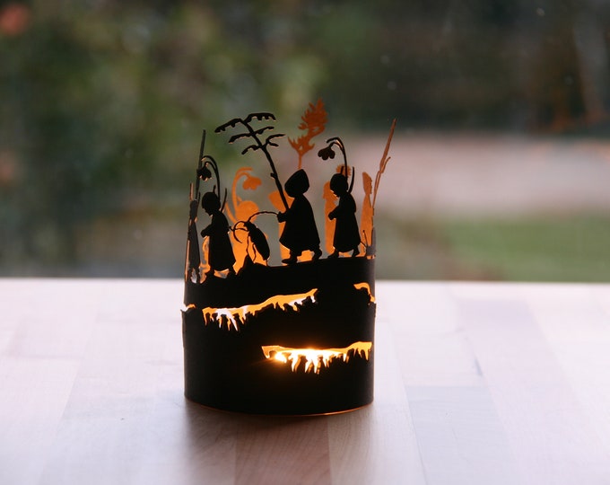 Root Children / Tealight Lantern / Shadow Play / Winter / Lantern ...