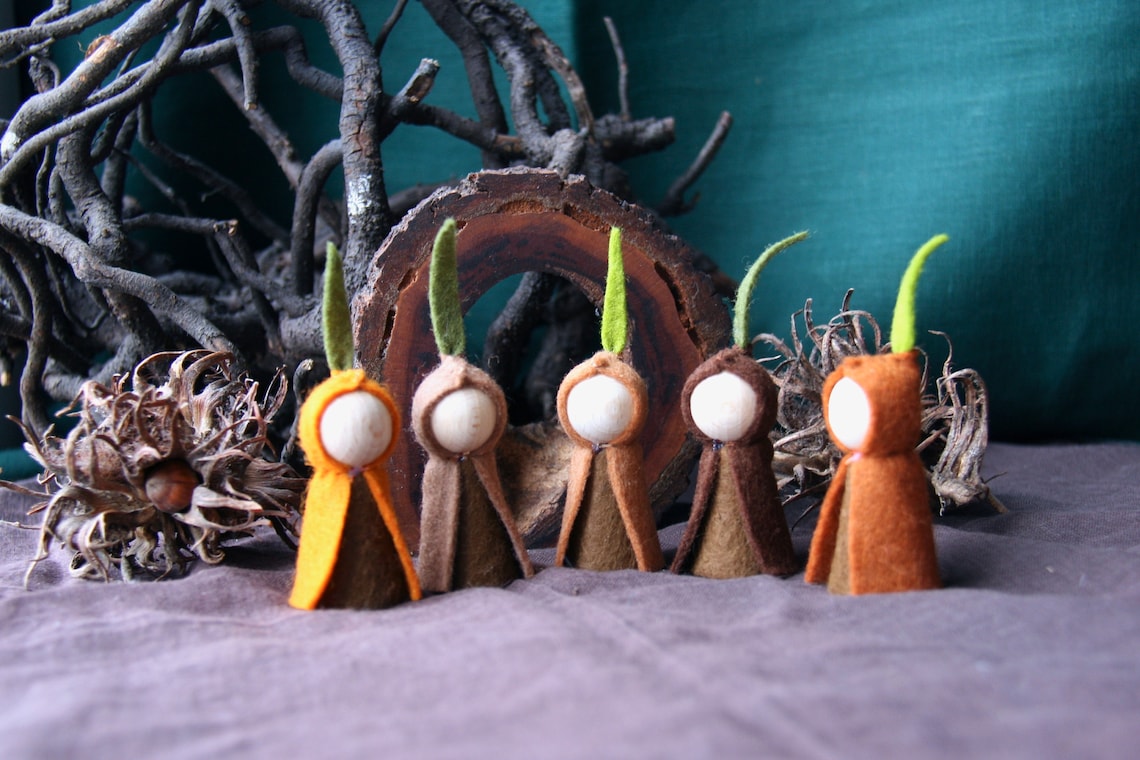 Root Children Waldorf Inspired Natural Table Peg Doll - Etsy