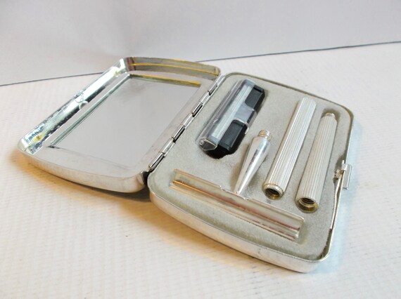 Silver Metal Vintage Razor Travel Case - Etsy