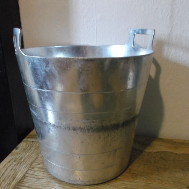Silver Bucket - Etsy