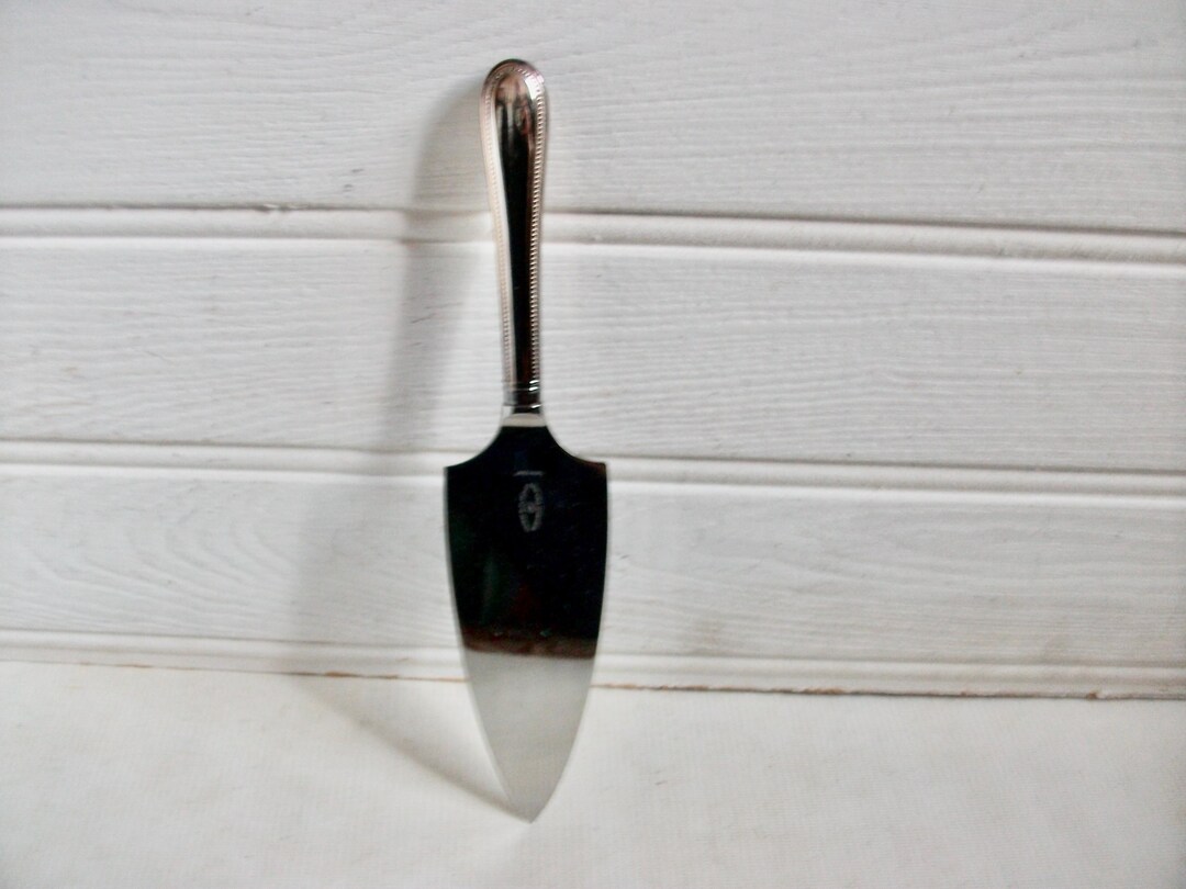 English MCM Silver Metal Cake or Pie Server by George Butler - Etsy