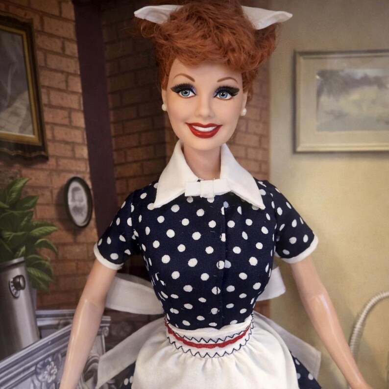 I Love Lucy" Barbie Doll Sales Resistance Ep 45 Collector Ed 2004 Lucy ...