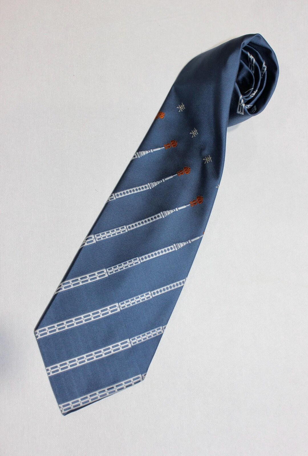 Vintage 1970's -leeds Neckwear- Men's Neck Tie. 'king Kong' Theme. Blue ...