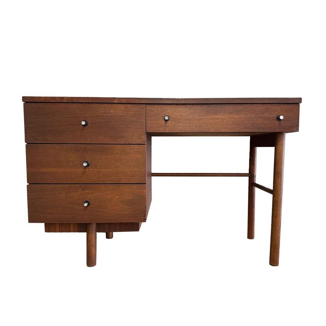 Vintage Mid Century Modern Desk by Stanley 46 - Etsy