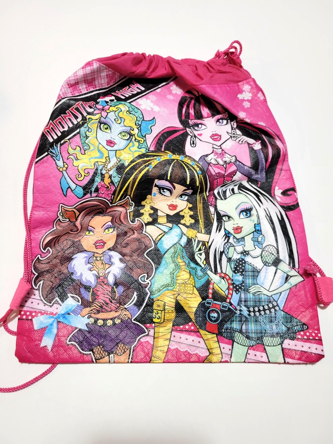 Monster High, Drawstring Backpack, Pink With Character Graphics, 12 X ...