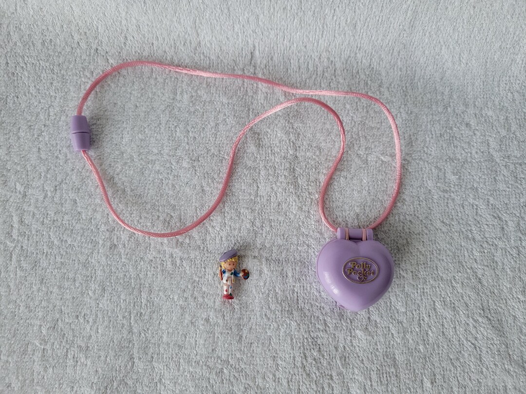 Polly Pocket, Pretty Picture Locket Purple, 1 FIGURE, Vintage Toy ...