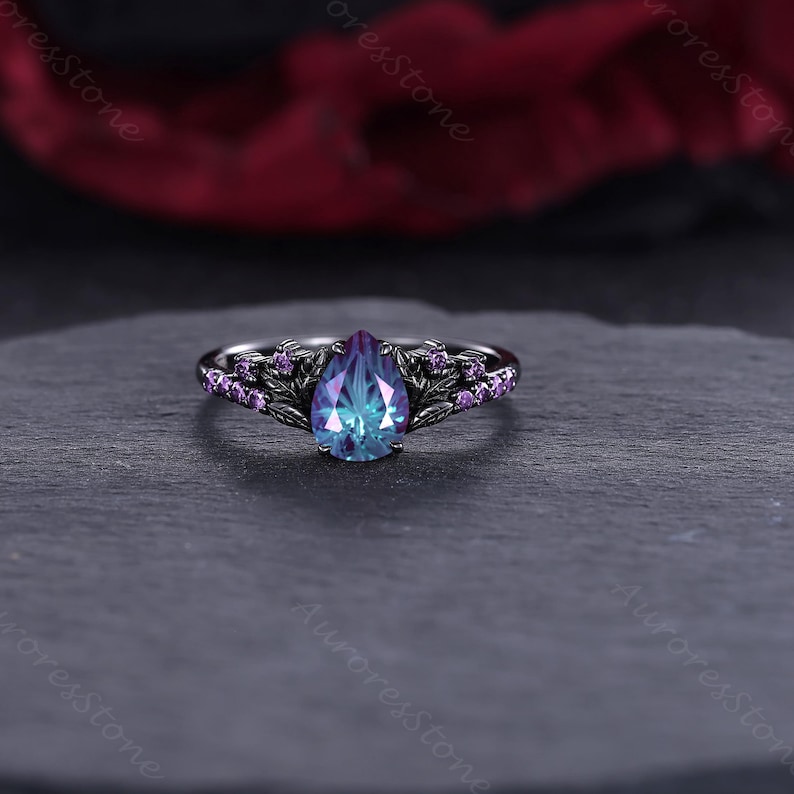 Firework-cut Alexandrite & Amethyst Engagement Ring Set Black Gold ...