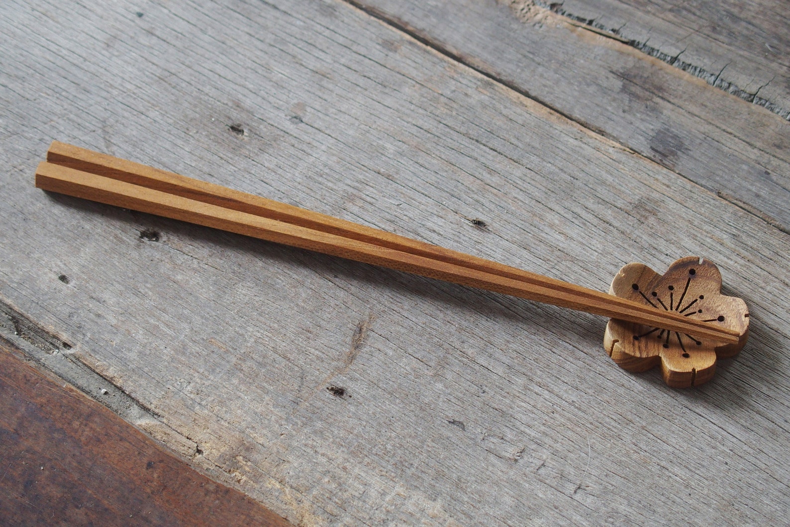 Wooden Chopstick Rest, Wooden Chopstick Holder, Wooden Flower Piece ...