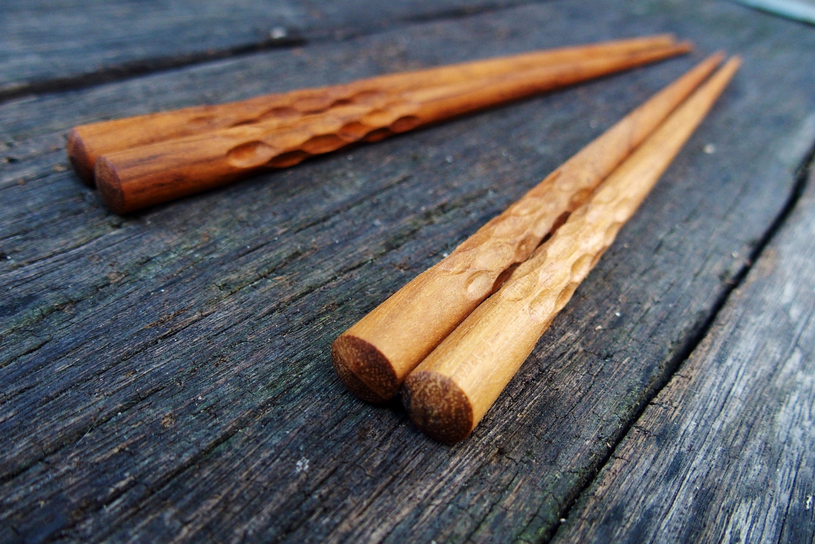 Round Wooden Chopstick Hand Craft Unique Design, Wooden Chopstick ...