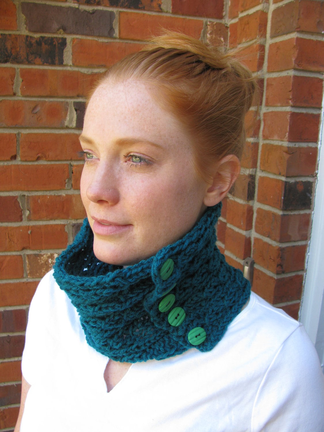 Eyelet Lace Buttoned Cowl Pattern--pdf - Etsy