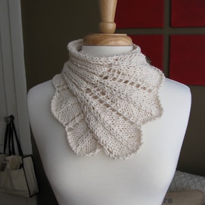 Feather Lace Buttoned Wrap Cowl Pattern--pdf - Etsy