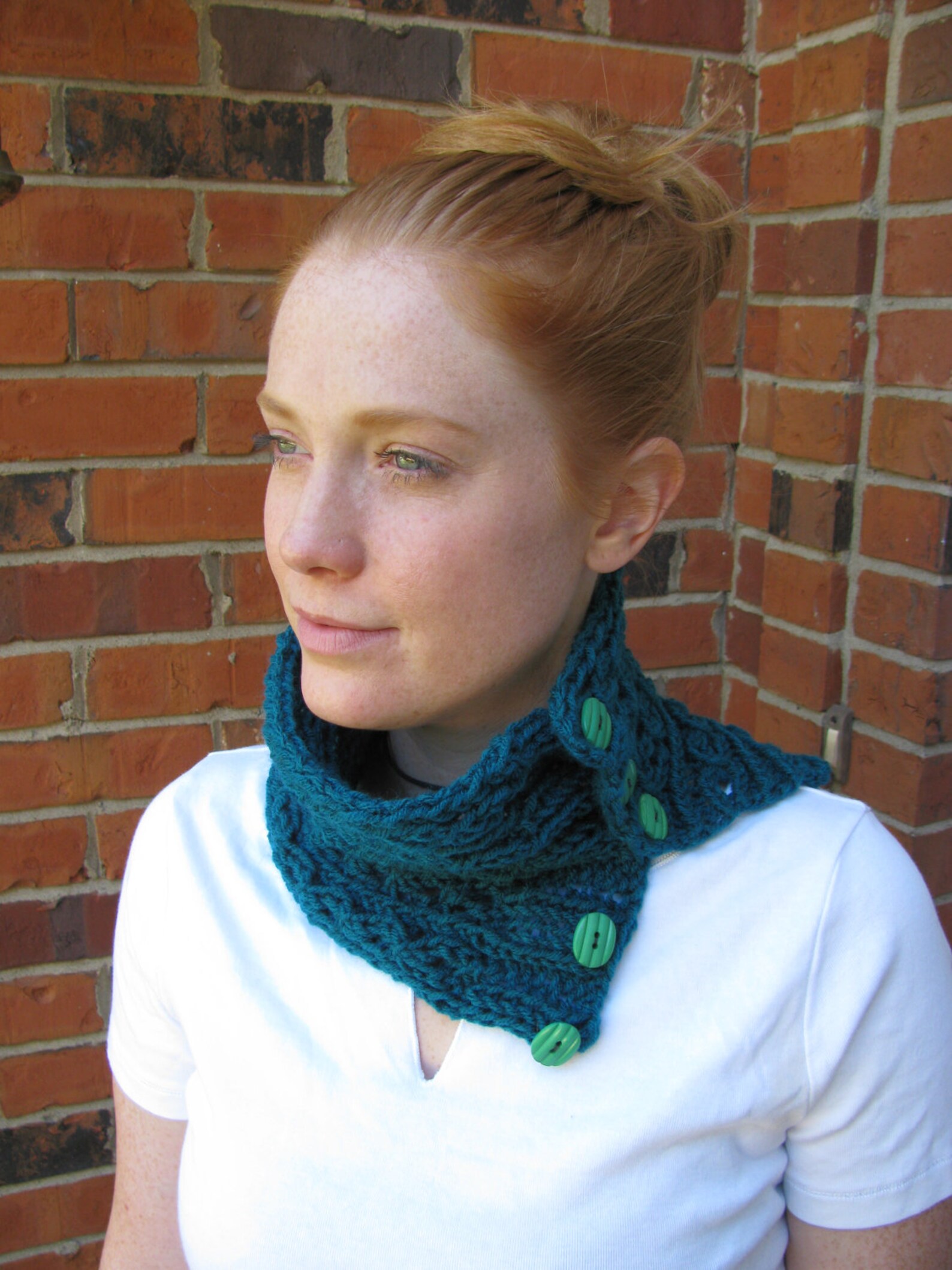 Eyelet Lace Buttoned Cowl Pattern--pdf - Etsy