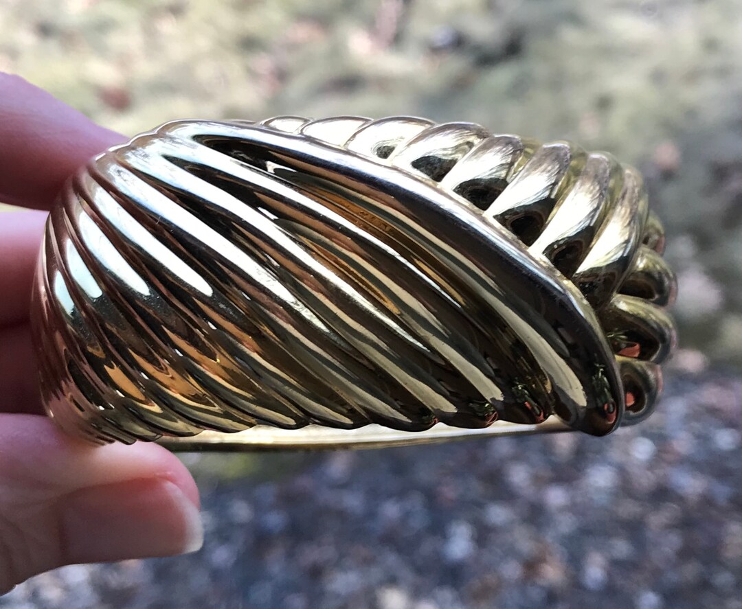 Vintage Wide Hefty Shiny Gold Wrap Hinged Bangle Bracelet Cuff ...