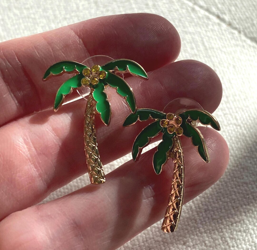 So Sweet! Vintage Tiki Tropical Vacation Palm Tree Gold Enamel Pierced ...