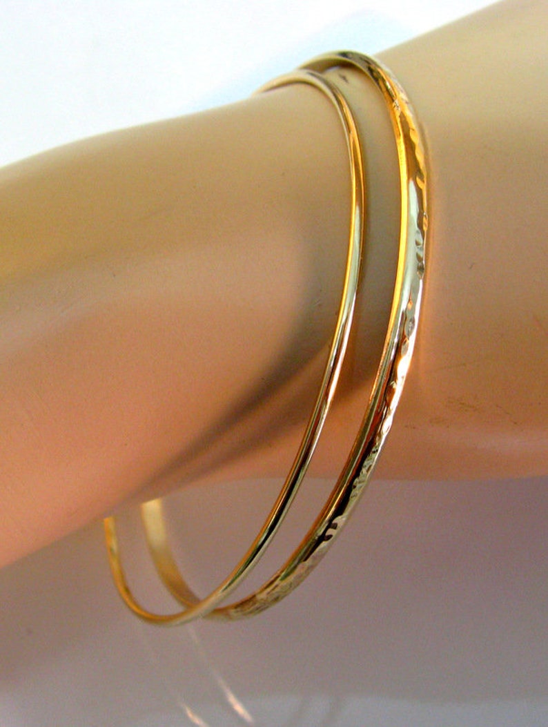 Solid Gold Bangle. 18K Solid Gold Bangle. 14K Gold Gold Bracelet. Fine Jewelry - Etsy