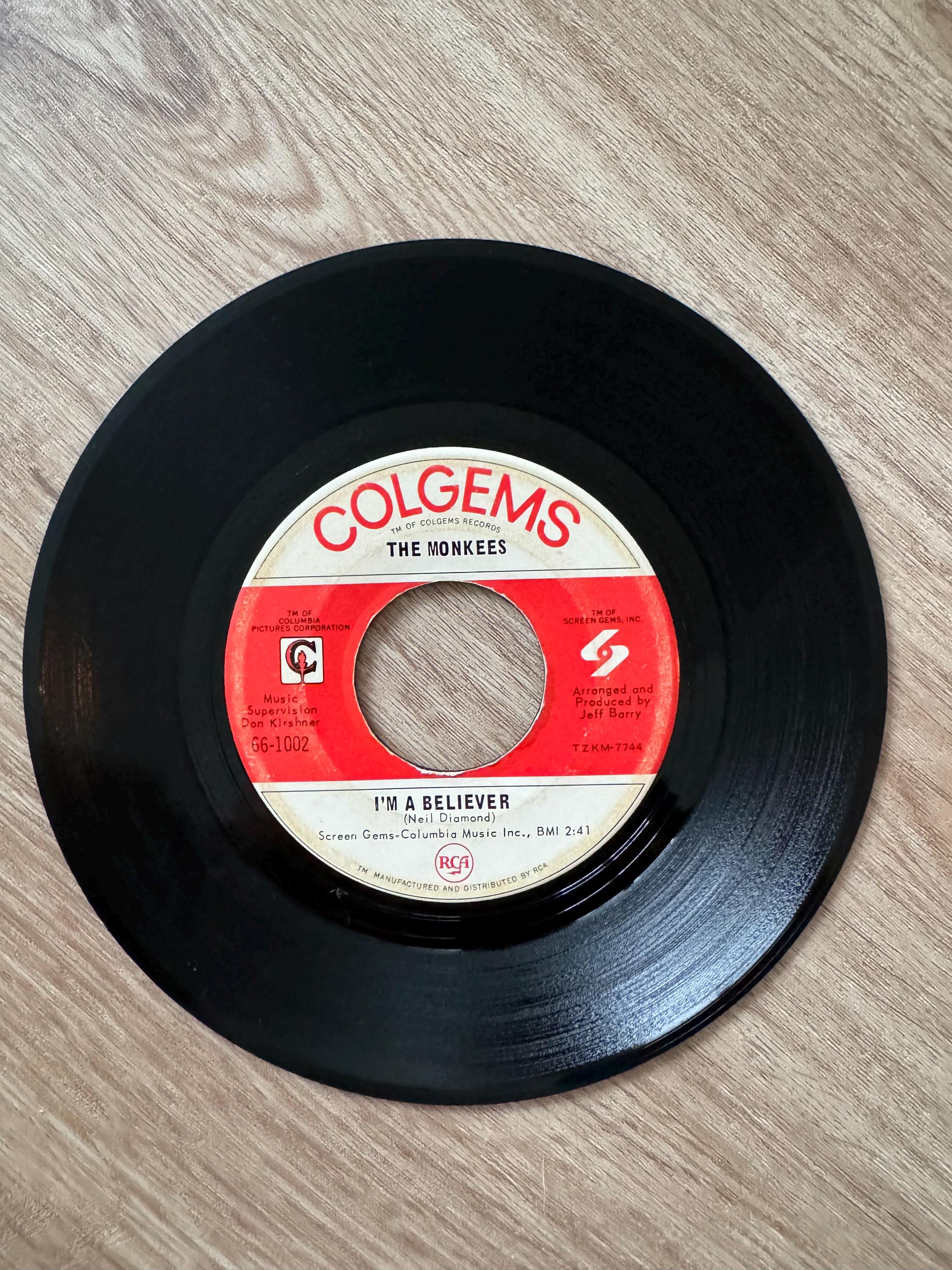 1966 the Monkees ~ I'm A Believer / (i'm Not Your) Steppin' Stone - RCA ...