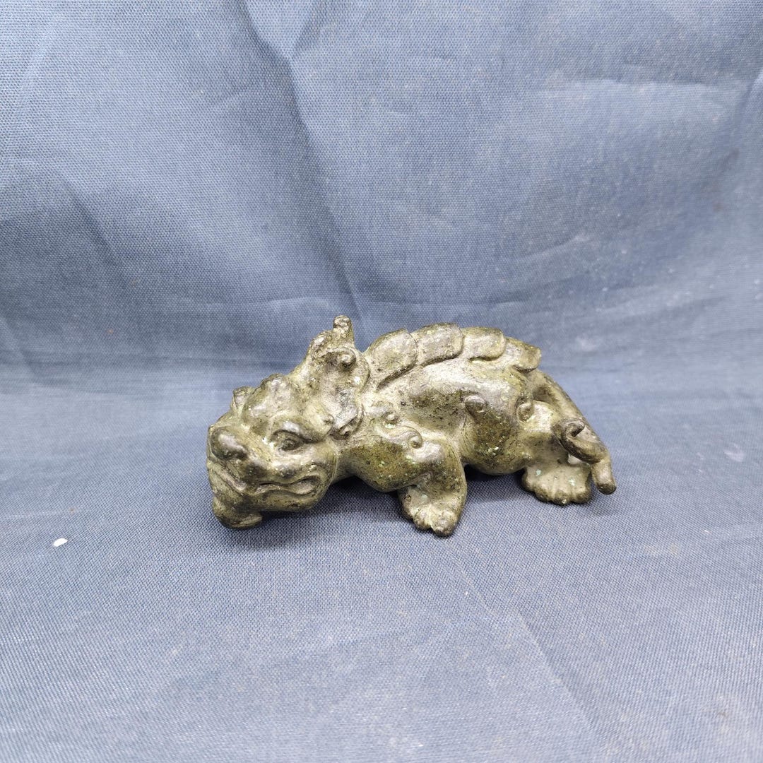 Vintage Bronze Pixiu Tea Pet - Chinese Fortune Beast Symbol Decor for ...