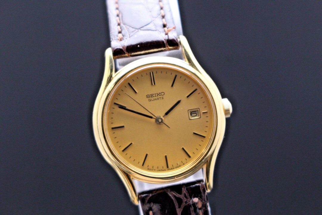 Vintage 1992 [N MINT] Seiko 7N82-0101 Gold Tone Qz Date Round 25mm ...