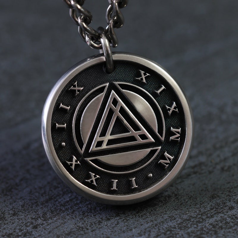 Triangles Necklace - Etsy