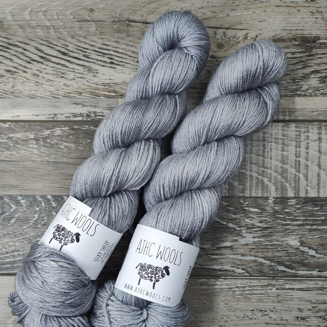 RTS Mist Neutral Accents Silky Sheep Fingering Weight Sock Yarn Grey ...