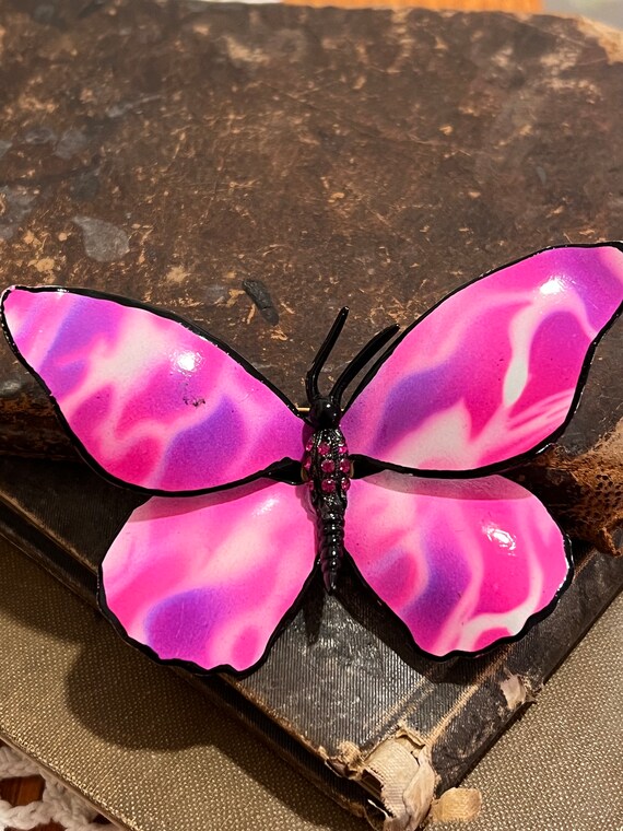 Retro Pink Butterfly Brooch - Gem