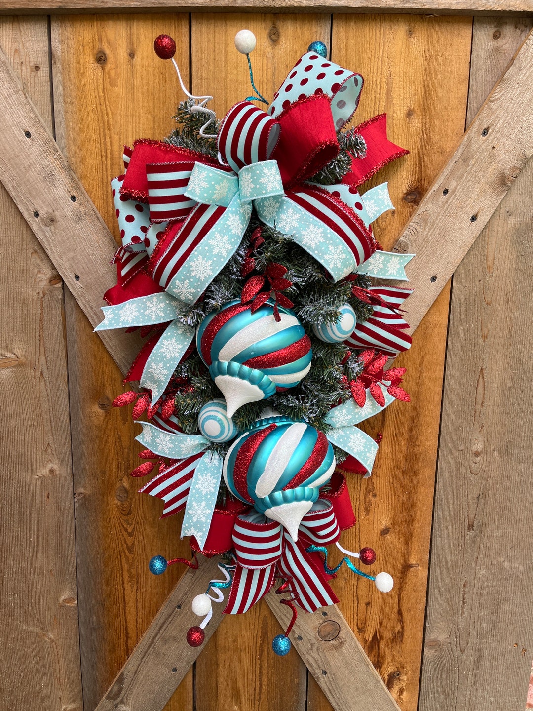 Christmas Ice Blue and Red Swag: Christmas Decor Wreath - Etsy