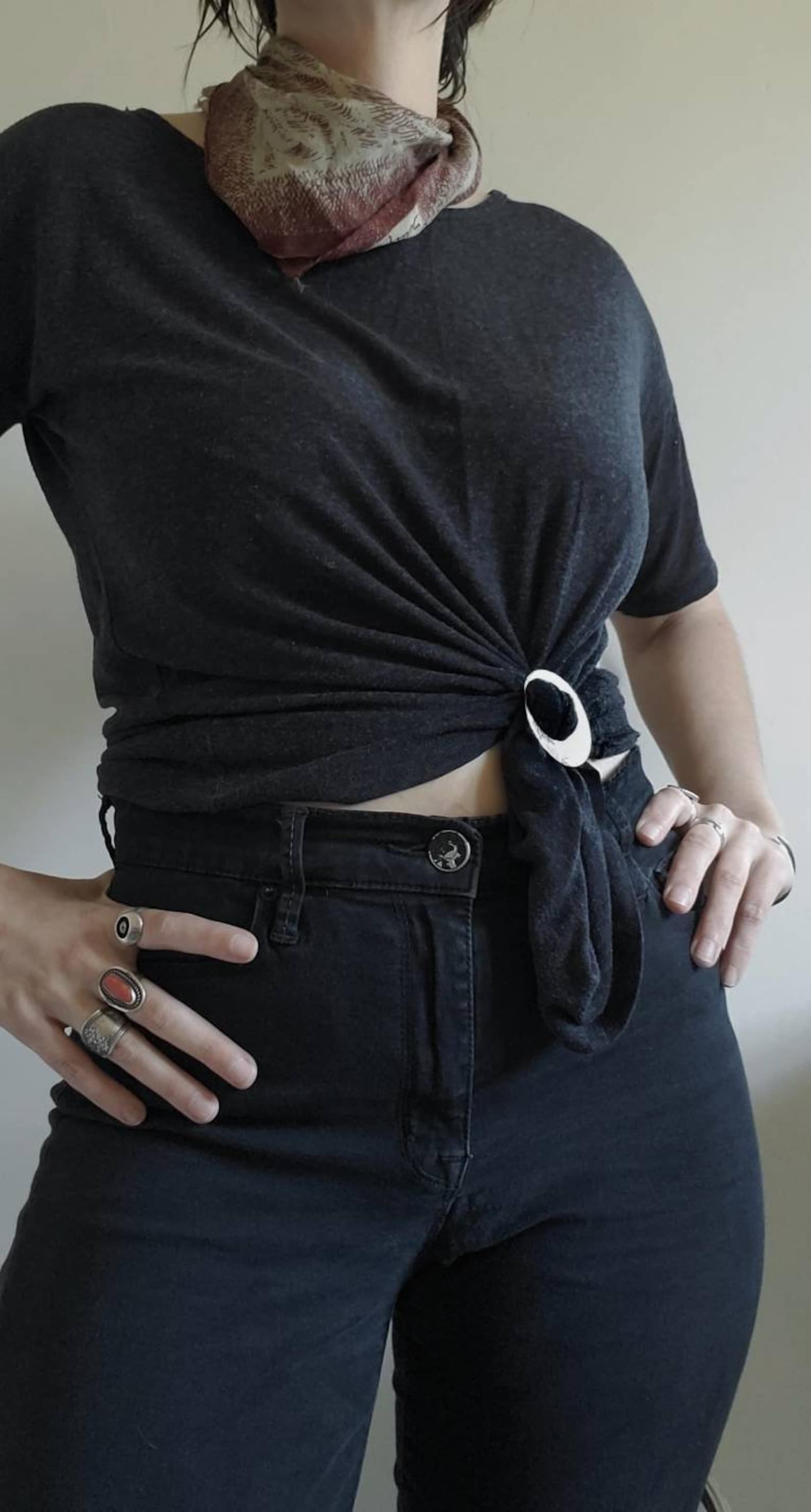 Crescent Moon Shirt Slide Shirt Ring 80s T Shirt Ring - Etsy