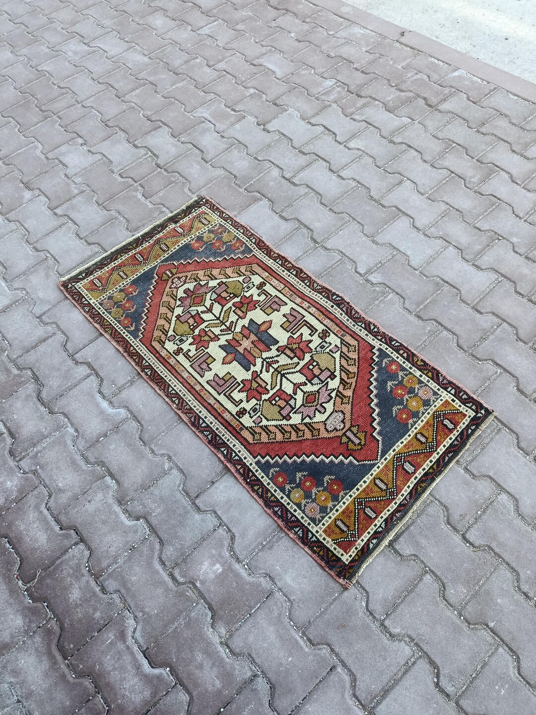 2x4 Rug,2x4 Vintage Rug,small Rug,mini Rug,rugged Doormat Rug, Shorts ...