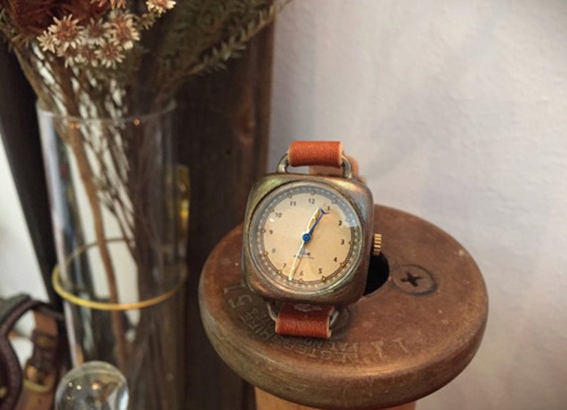 Vintage Retro Handcraft Woman Wrist Watch With Leather Strap /// Logrb ...