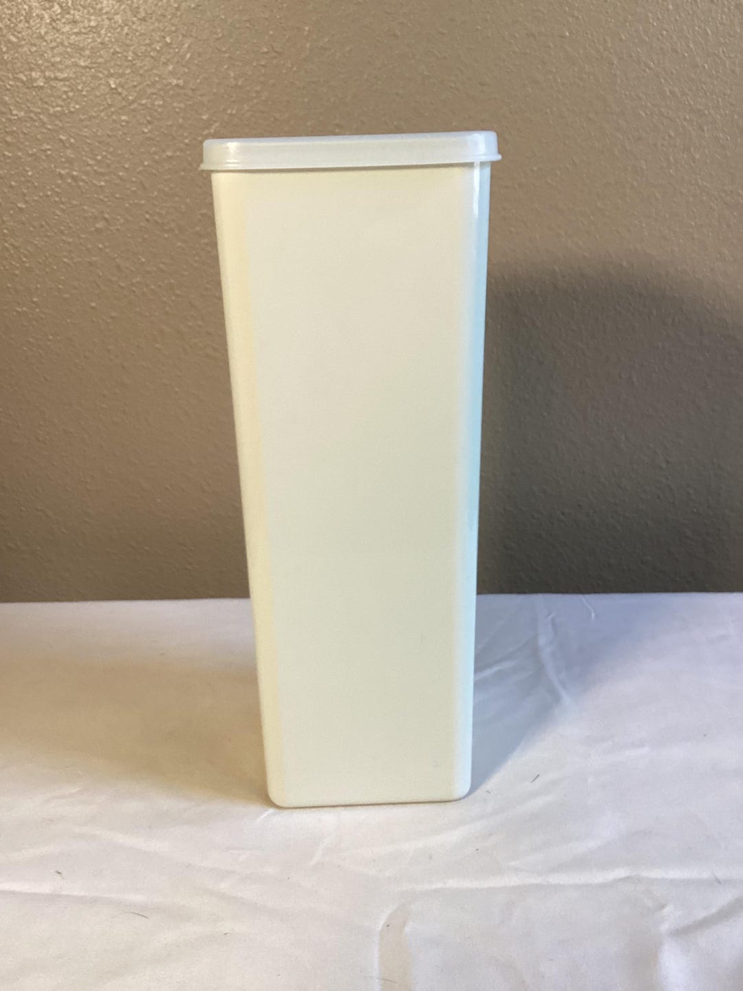 Vintage Tupperware Velveeta Cheese Cracker Container 1696-4 - Etsy