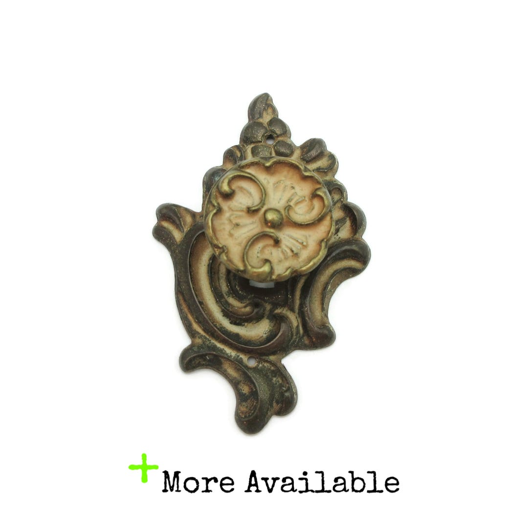 Vintage French Provincial Drawer Key Hole Cover W/ Knob Escutcheon ...
