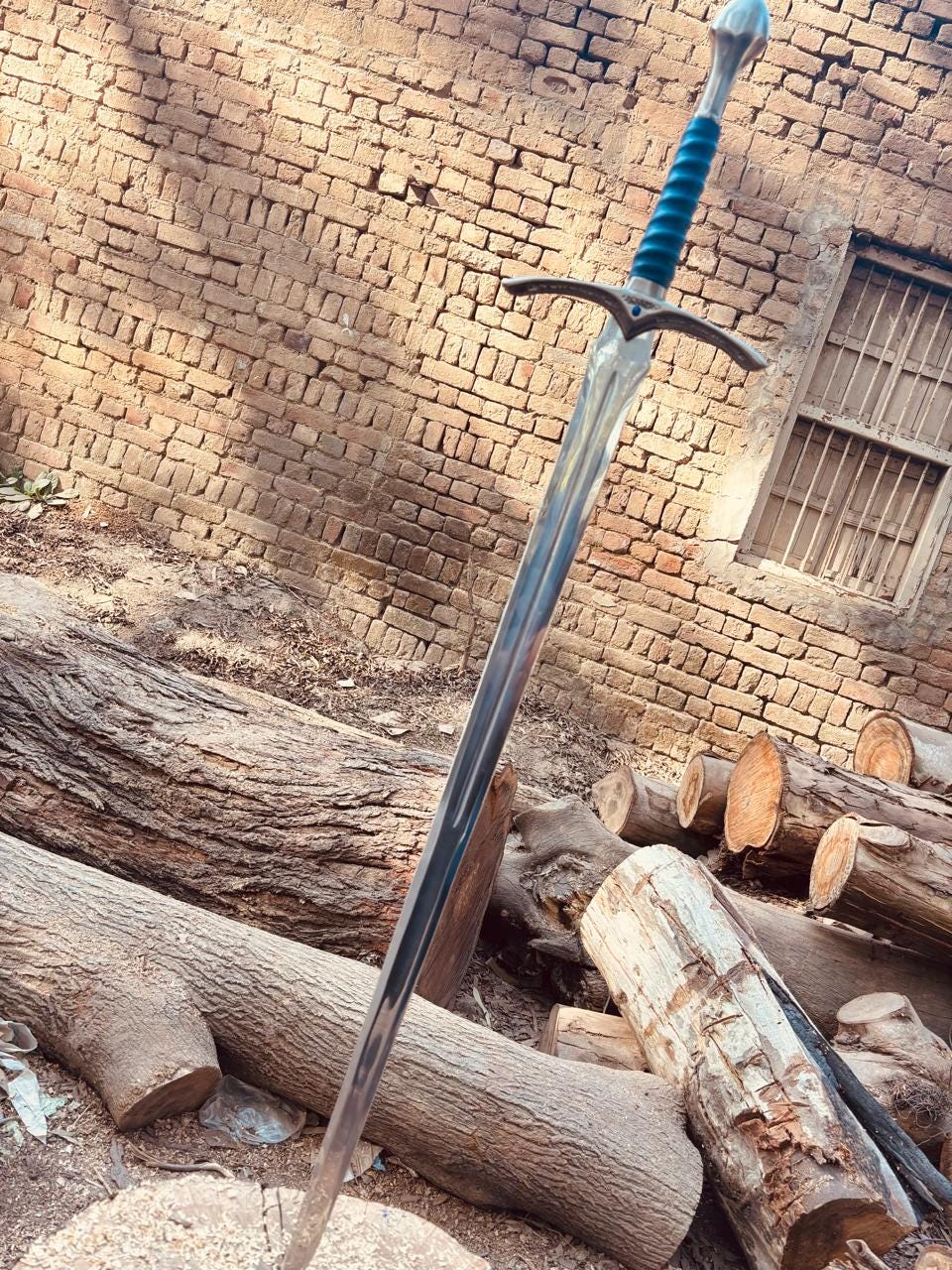 Glamdring Sword Replica: Gandalf's Lord of the Rings Collectible With ...