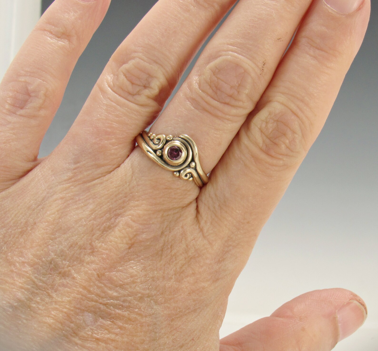 14k Yellow Gold Artisan Ring With .39 Ct. 4 Mm Purple - Etsy