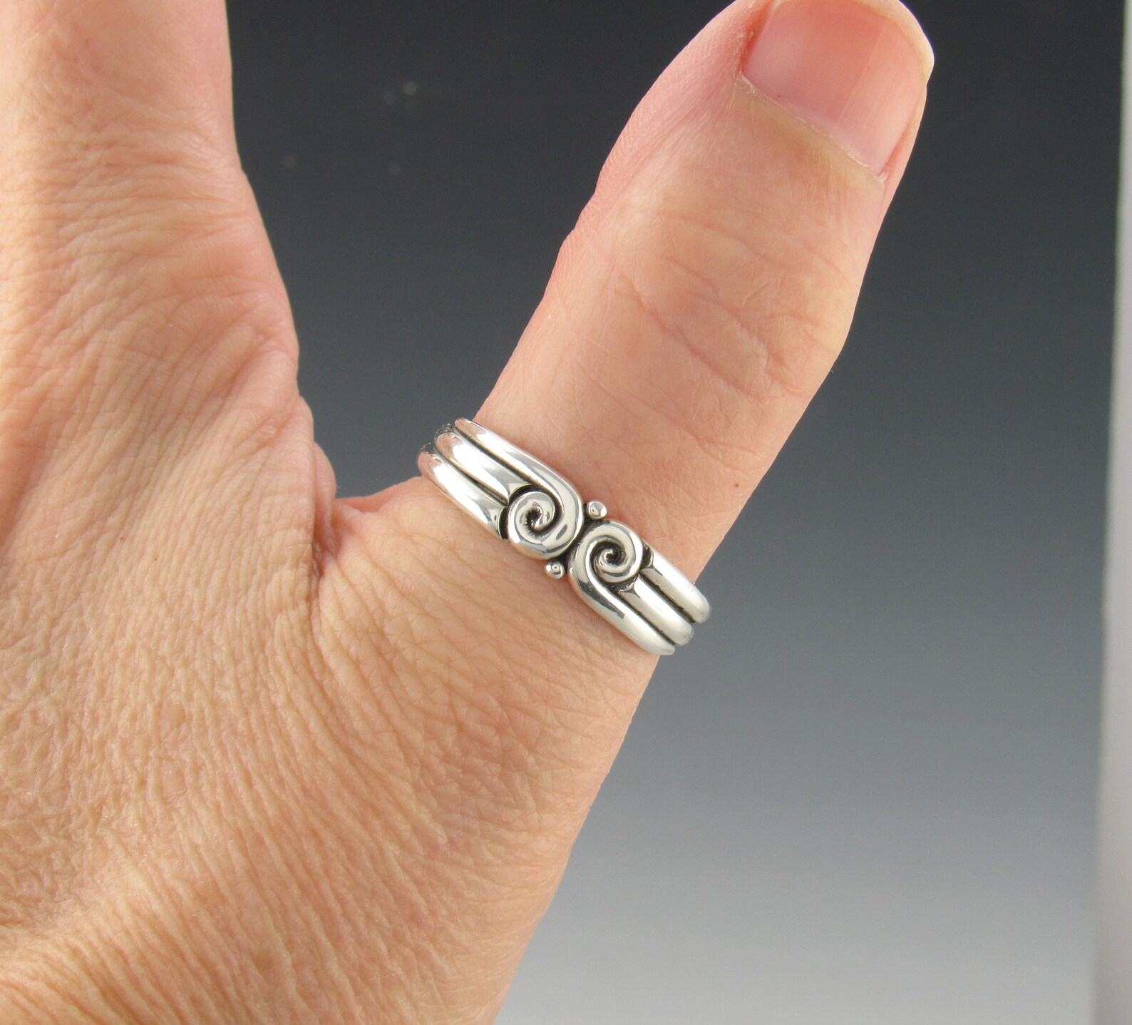 Sterling Silver Swirl Band One of a Kind Artisan Ring Made in - Etsy