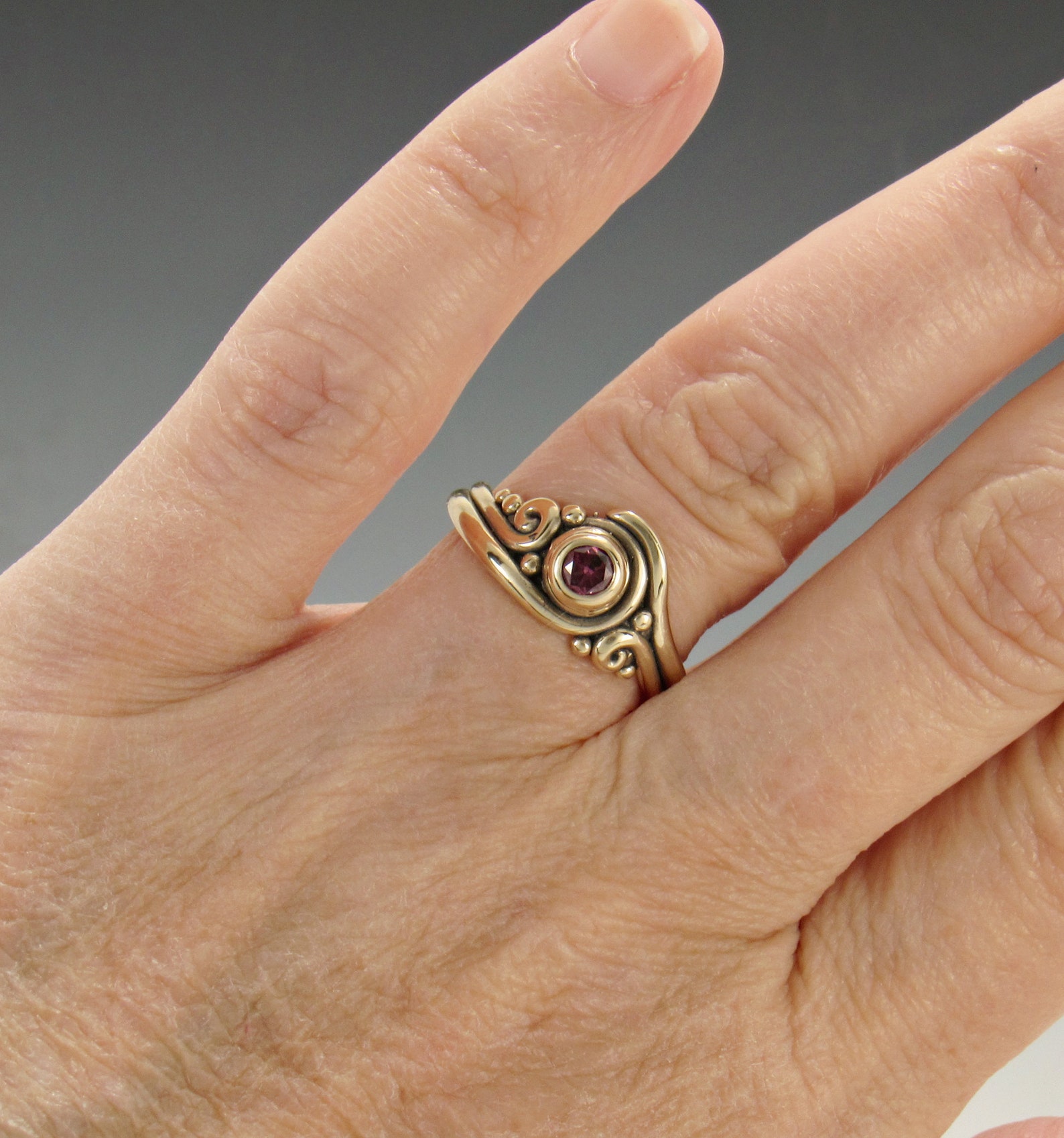 14k Yellow Gold Artisan Ring With .39 Ct. 4 Mm Purple - Etsy