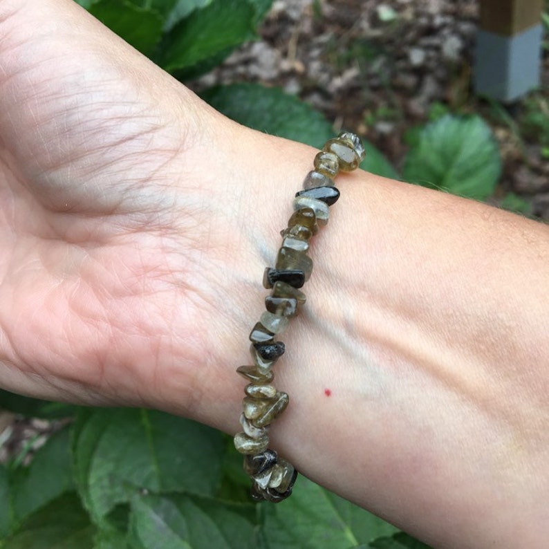 Labradorite Chip Bead Stretch Bracelet Colorful Labradorite - Etsy