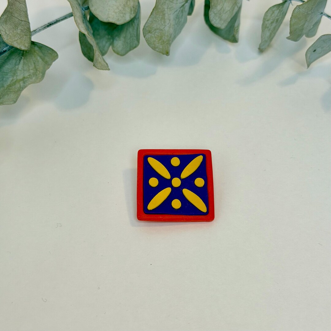 Derafsh Kaviani Pin, Persian Heritage Badge, Handmade Clay - Etsy