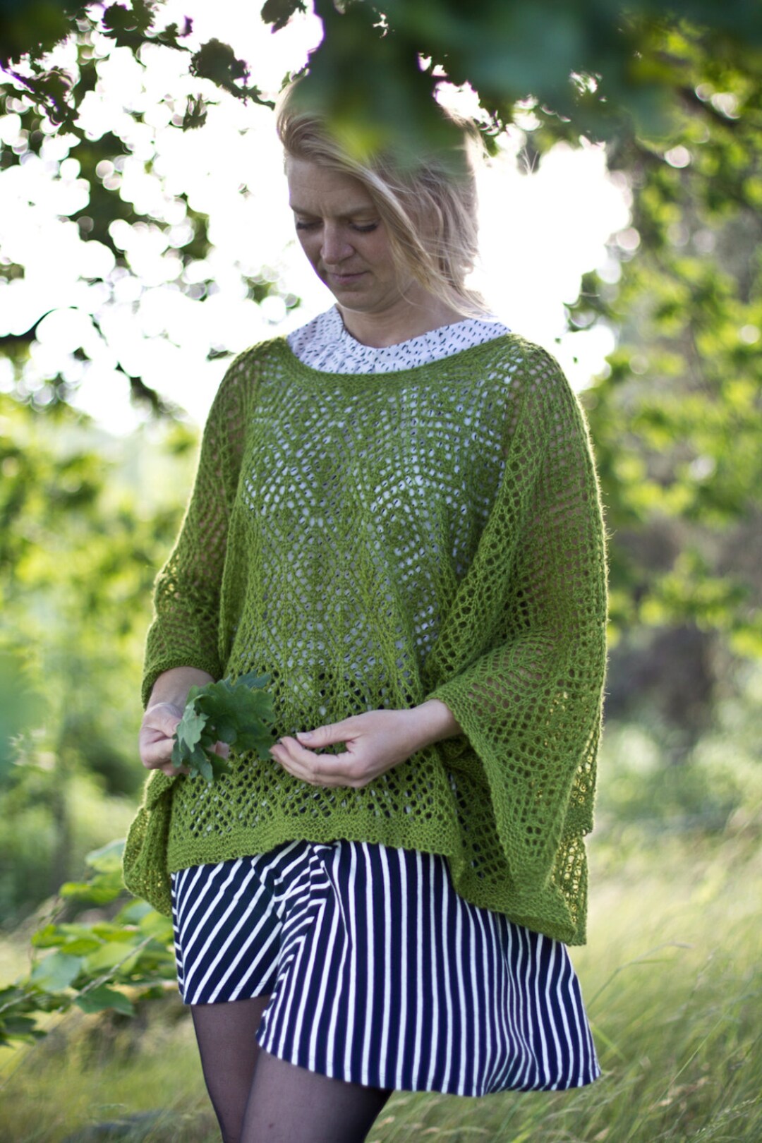 Akka - Pattern for Shawl Sweater Poncho Knitting Lace Peacock - Etsy Canada