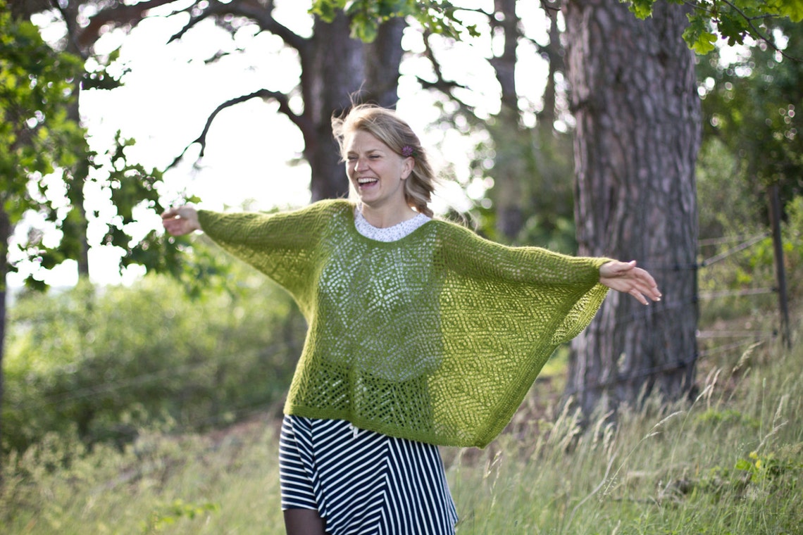 Akka Pattern for Shawl Sweater Poncho Knitting Lace Peacock - Etsy