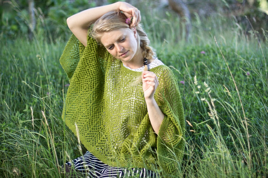 Akka Pattern for Shawl Sweater Poncho Knitting Lace Peacock - Etsy