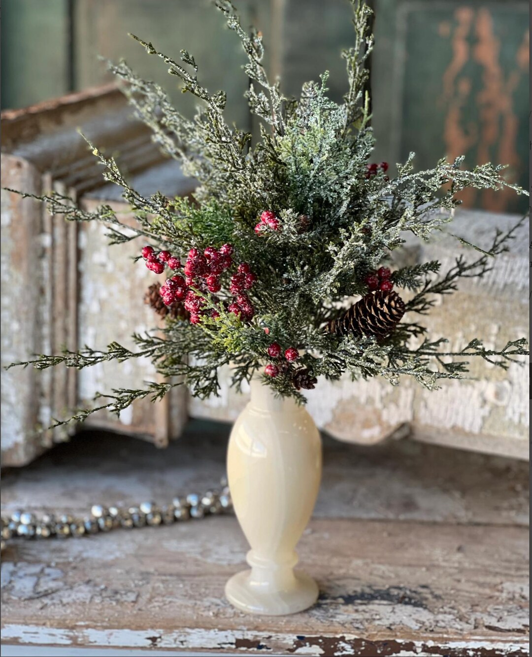 Red Berries Cedar Pine Half Ball Sphere Christmas Greenery Garland Jute ...