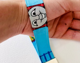 Thomas the Train Keychain - Etsy