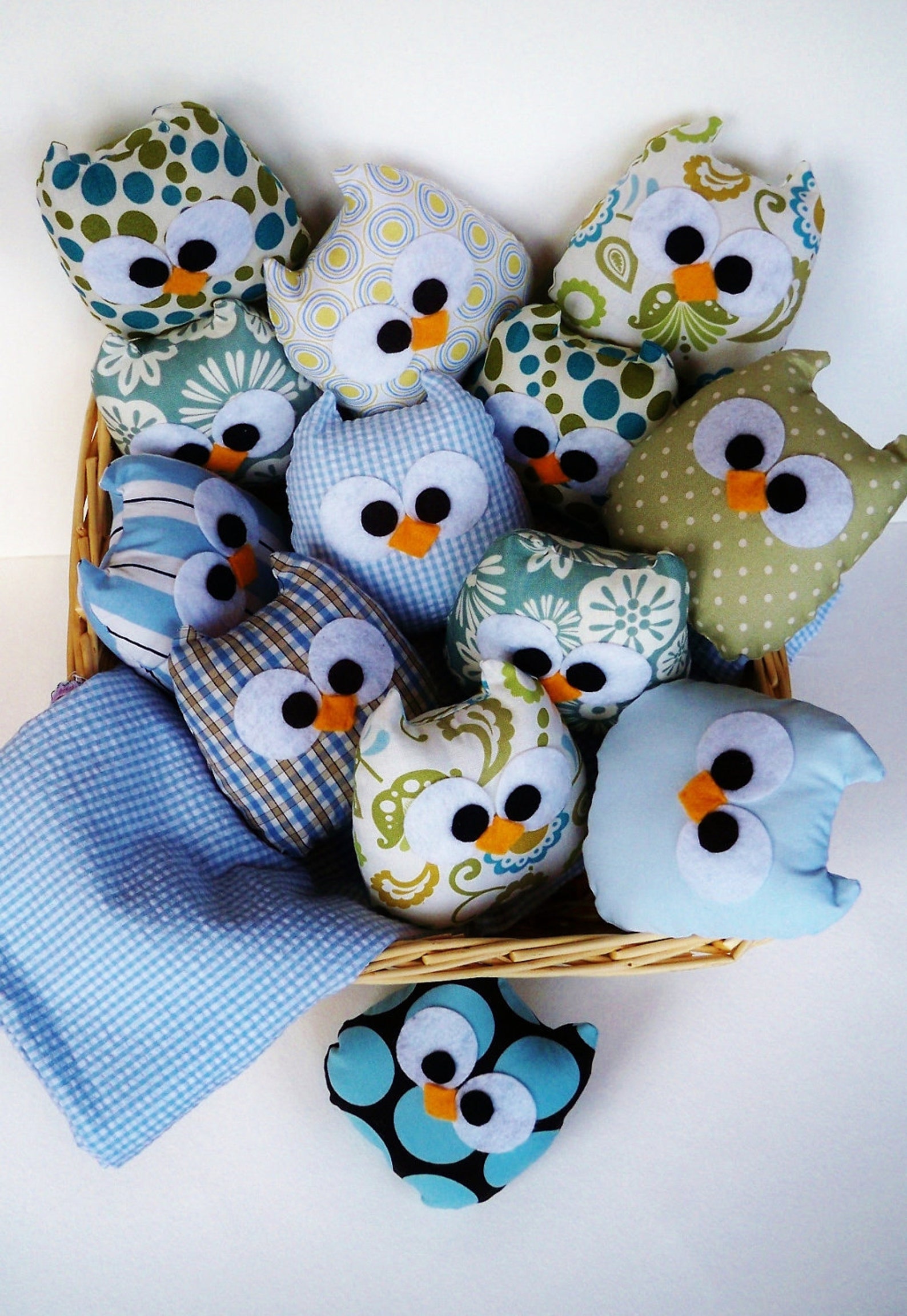 9 Lovely Blue Owls or You Can Choose Any Color You Want - Etsy