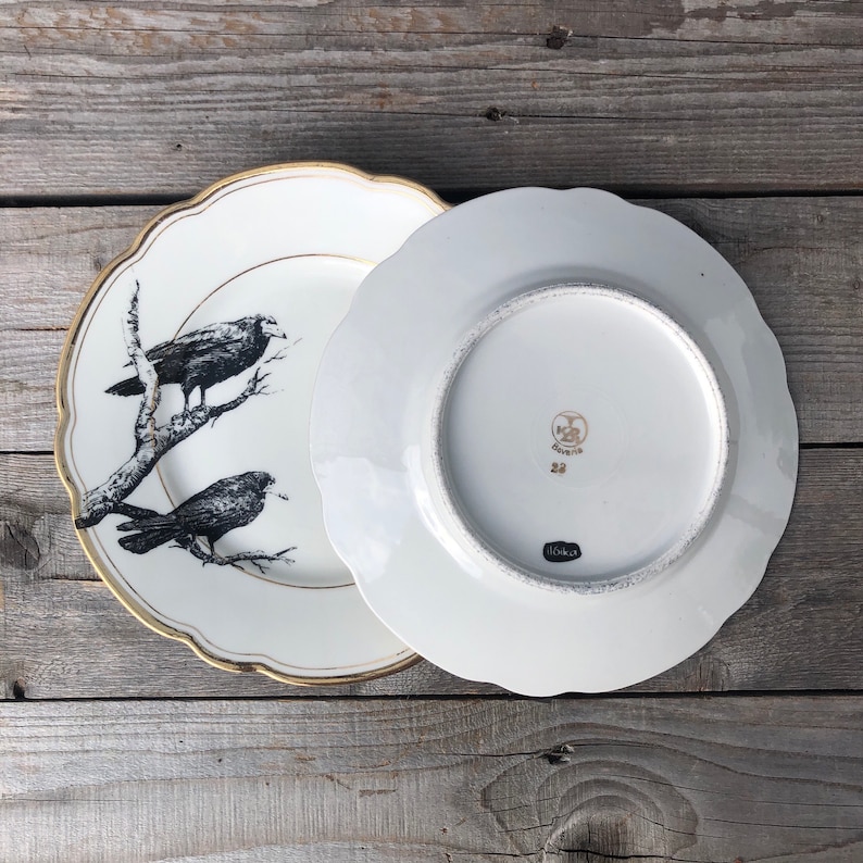 Ravens and Crows Plates (2 Pcs) 19cm, Porcelain With Goldrim and ...