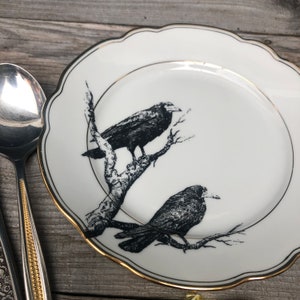 Ravens and Crows Plates (2 Pcs) 19cm, Porcelain With Goldrim and ...